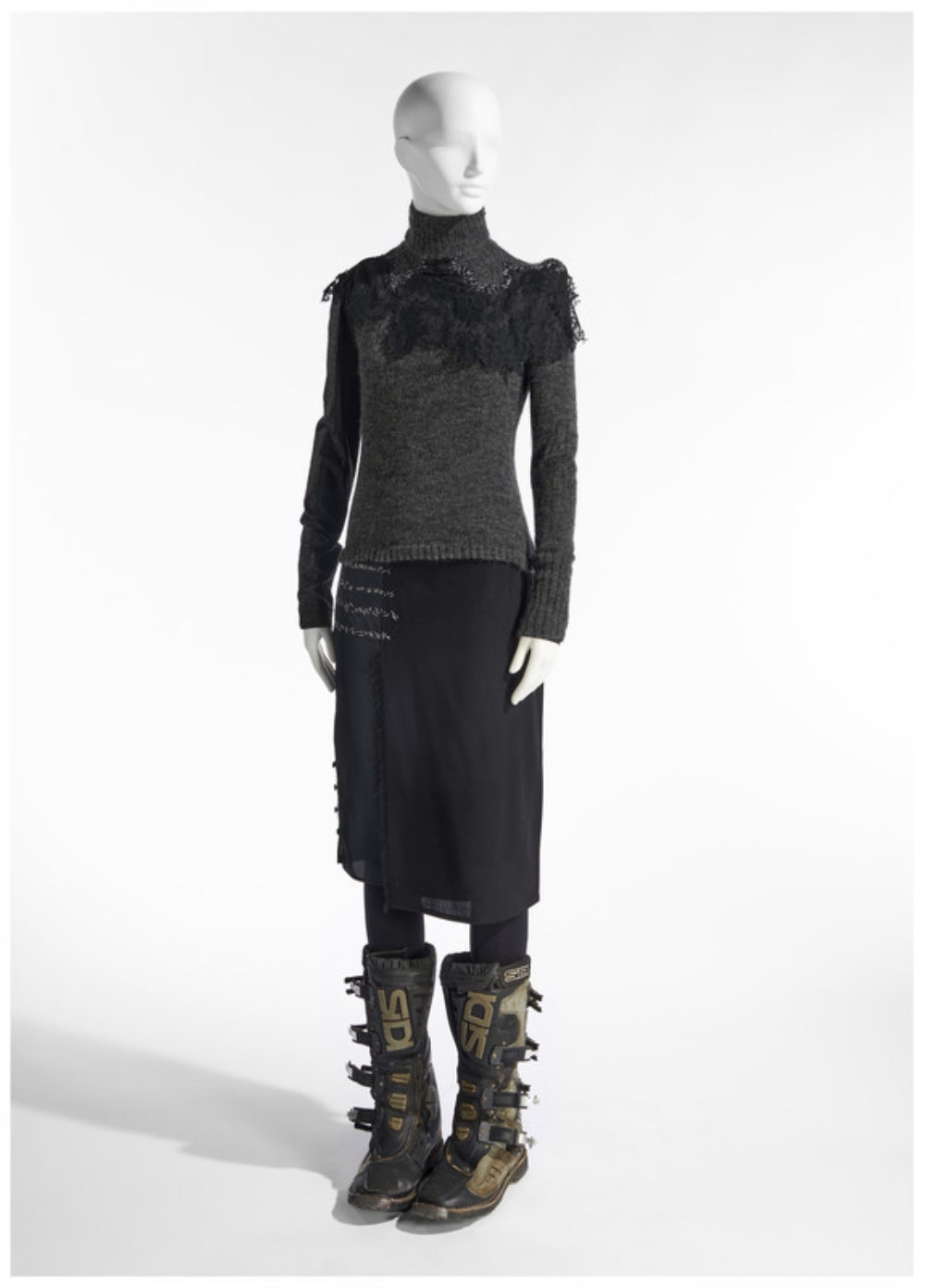 Jurgi Persoons / MoMu - Fashion Museum Antwerp