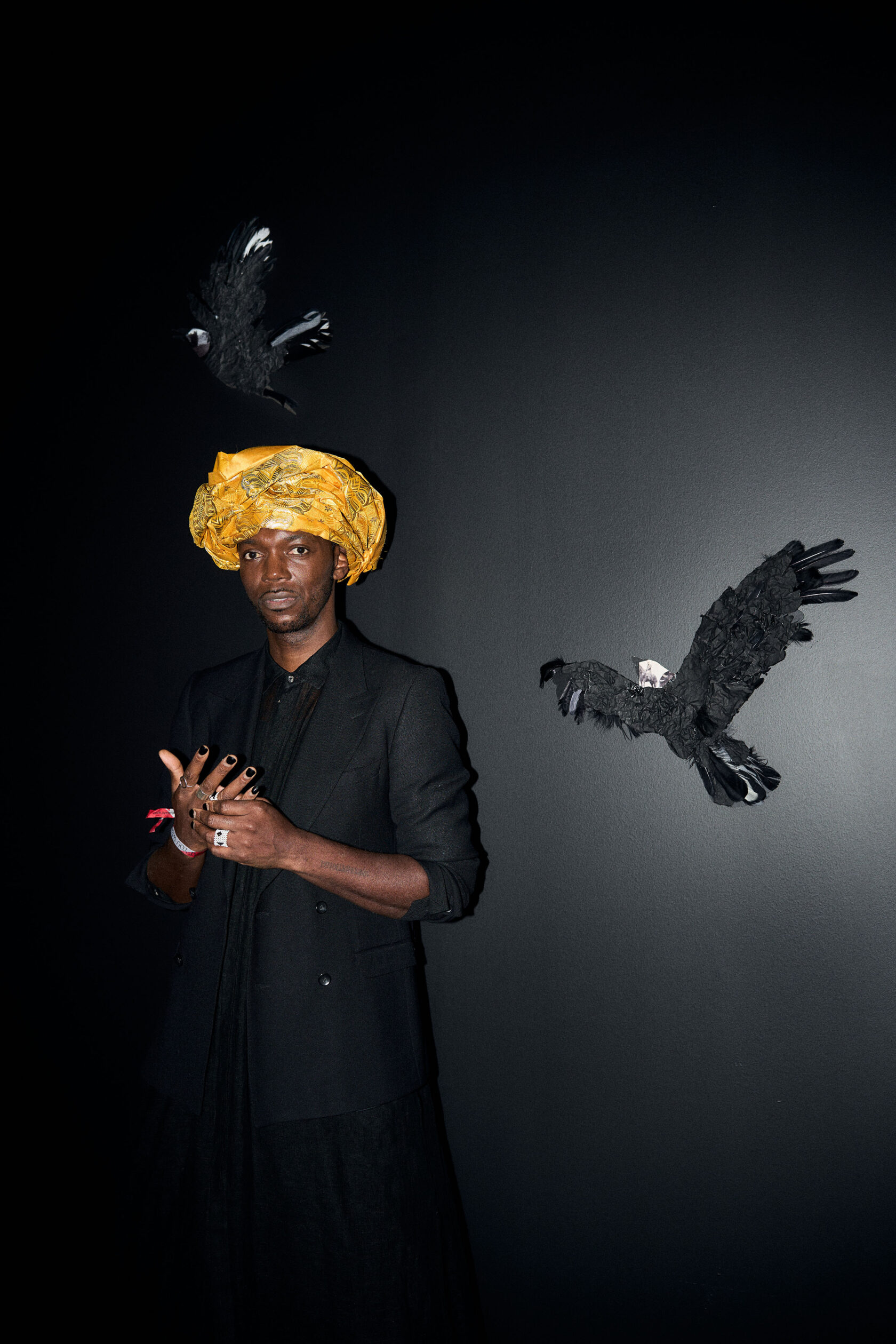 Baloji Augurism. De transdisciplinaire kunstenaar aan het woord / MoMu ...