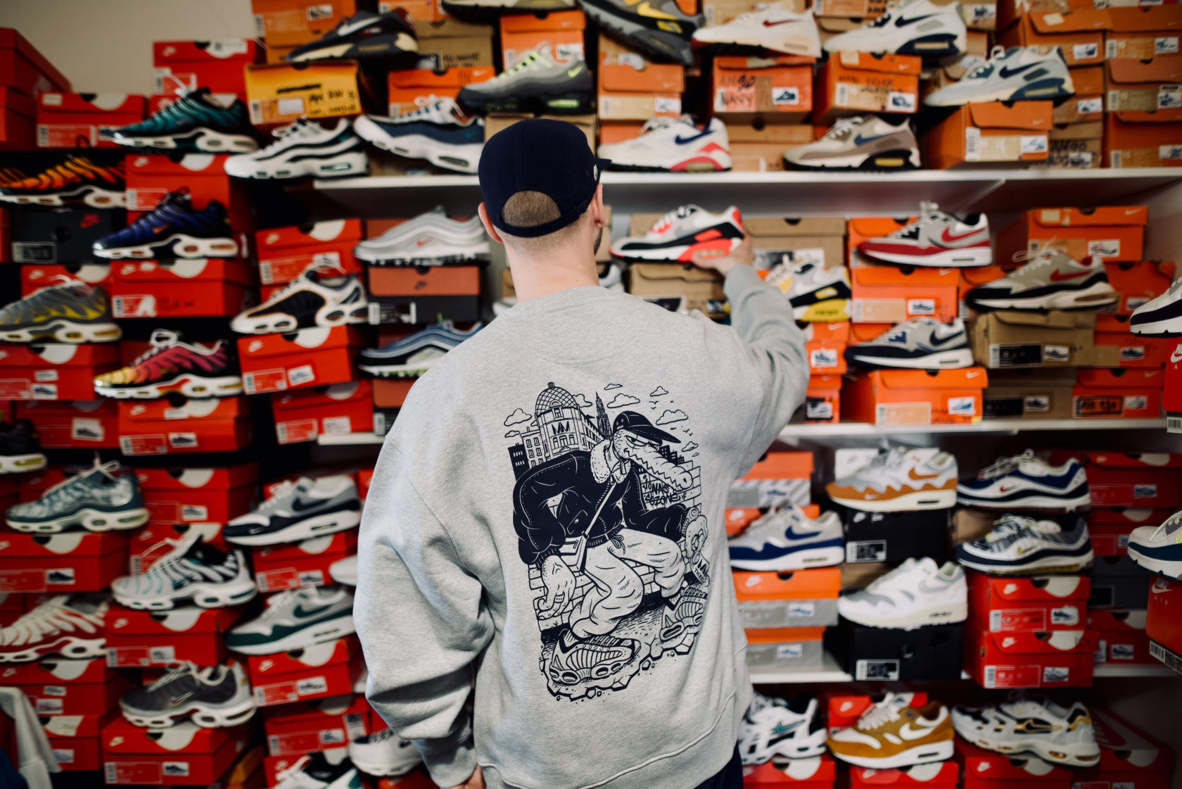 MoMu Interviews Illustrator and Young Local Talent Jonas Cozone / MoMu ...