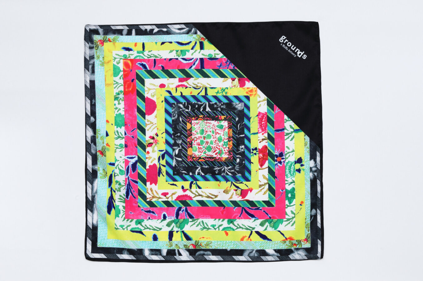 MoMu Shop: Summer Collabs / MoMu - Fashion Museum Antwerp